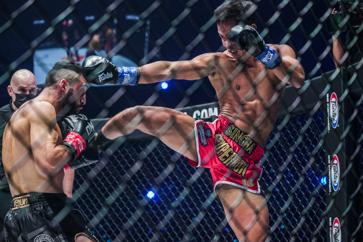 Top 10 Kickboxers Of 2021 - MMASucka