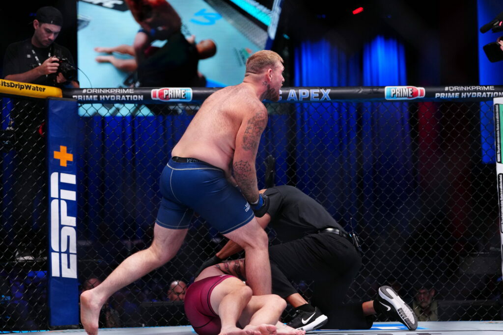 Steven Asplund Captures Contract With Thrilling DWCS 81 KO